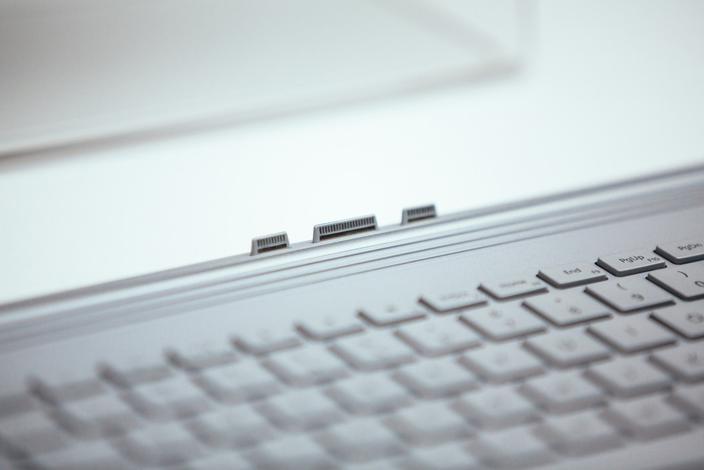 Surface Book疯狂大铰链背后的故事 - 知乎