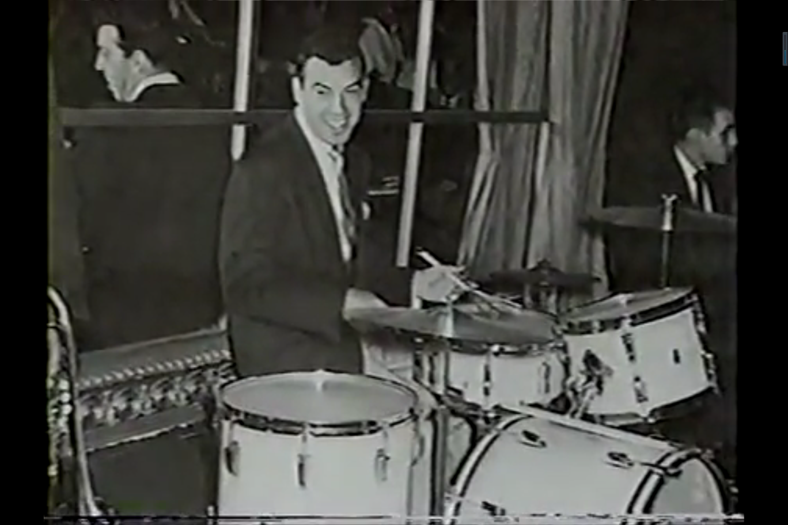 如何评价 Buddy Rich 在爵士音乐史上的地位？ - 知乎