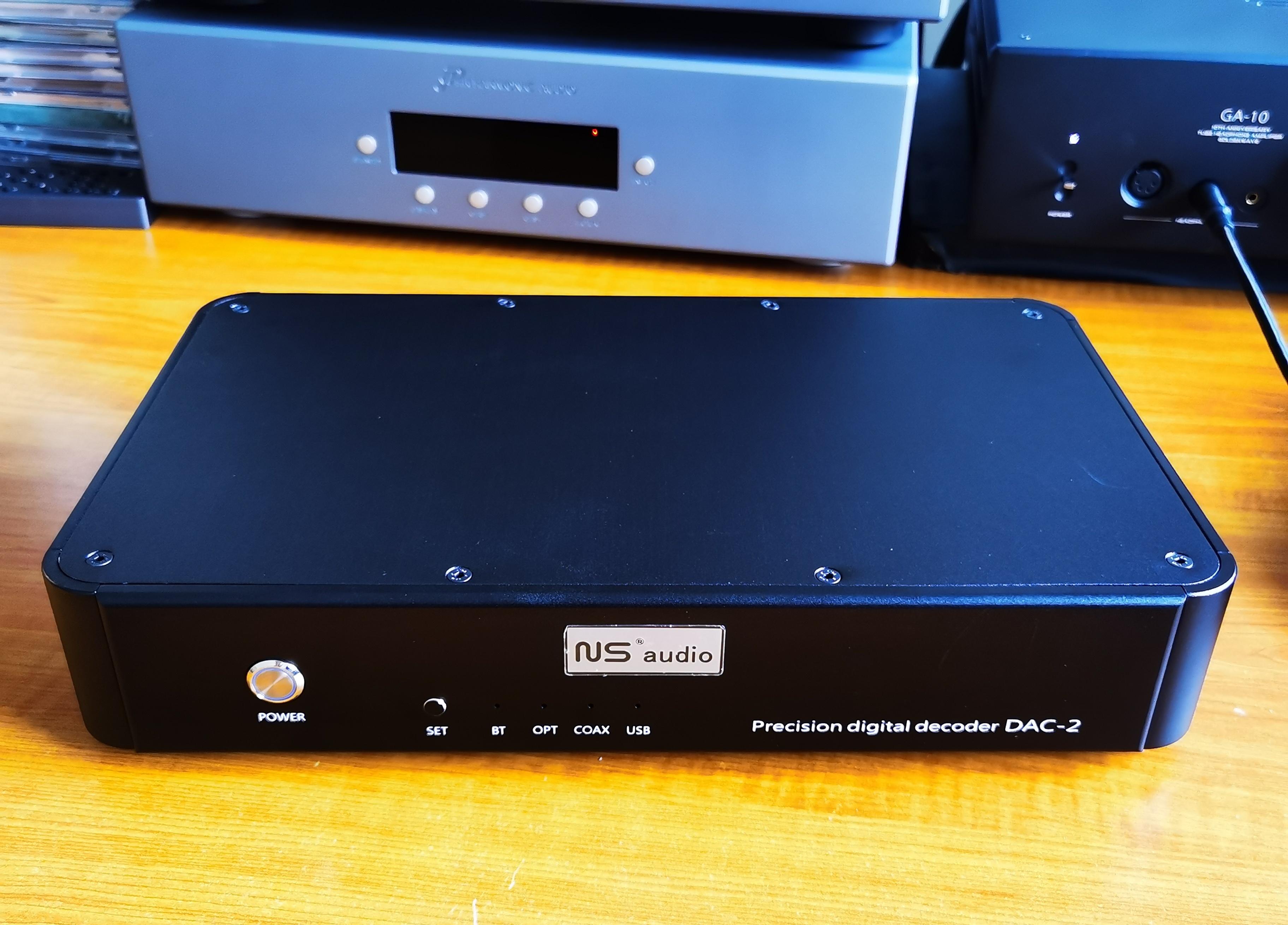 耳机俱乐部小白 的想法: 很有特色的自然声DAC-2纯解码器 | 收到杰长老发来的自然声DAC-2解码器。机器做工中规中矩，不算出彩，不… - 知乎