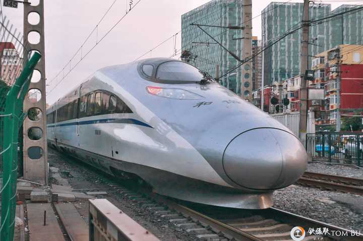 CRH380A和CRH380B有什么区别？ - 知乎