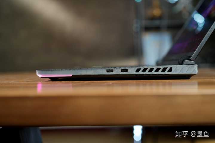 如何评价ROG 2024年推出的旗舰游戏本枪神 8Plus 超竞版？有哪些亮点值得关注？ - 知乎