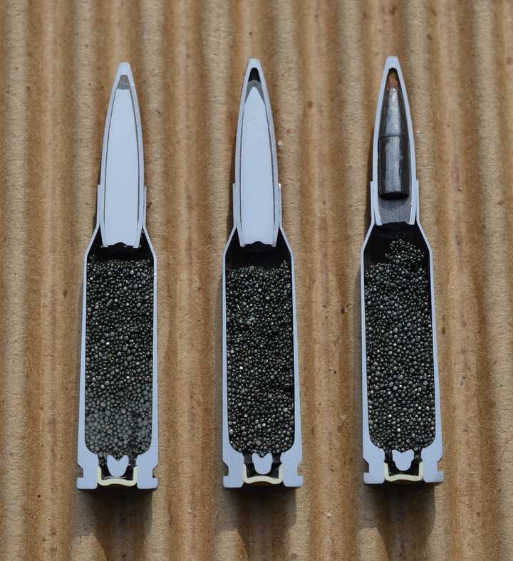 为什么弹药往往填充铅？? - 知乎