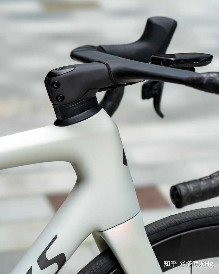 如何评价 SPECIALIZED 闪电正式发布的 TARMAC SL8 公路车？ - 知乎