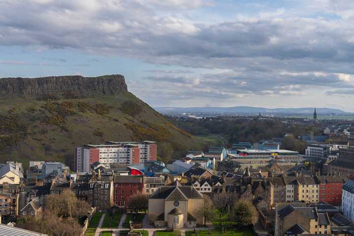 索尼A7m4、A7r4a和A7r5三款哪款更推荐？ - 知乎