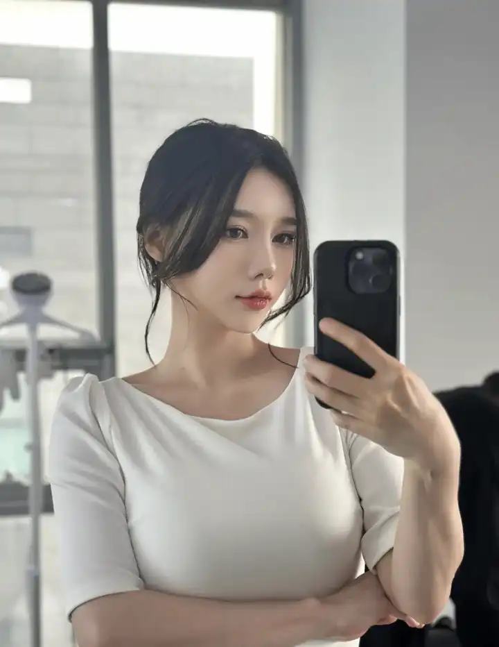 如何评价韩国车模宋珠儿（Song Jooa）？ - 知乎