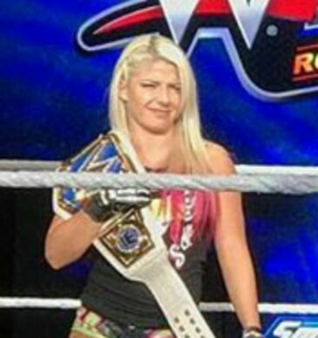 为什么观众明知道WWE是表演，还是有那么多人热衷于它呢？ - 知乎