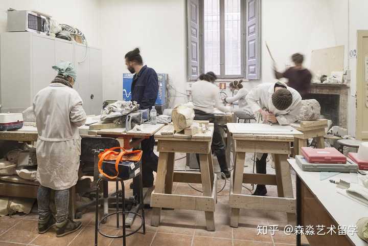 艺术留学期间上的“workshop”课程到底是什么意思？ - 知乎