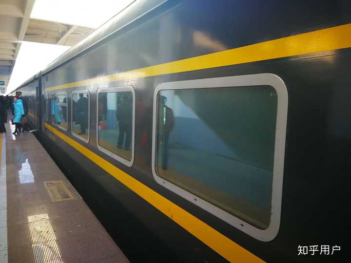 火车软座与硬座有什么区别？软座是什么样子的？ - 知乎