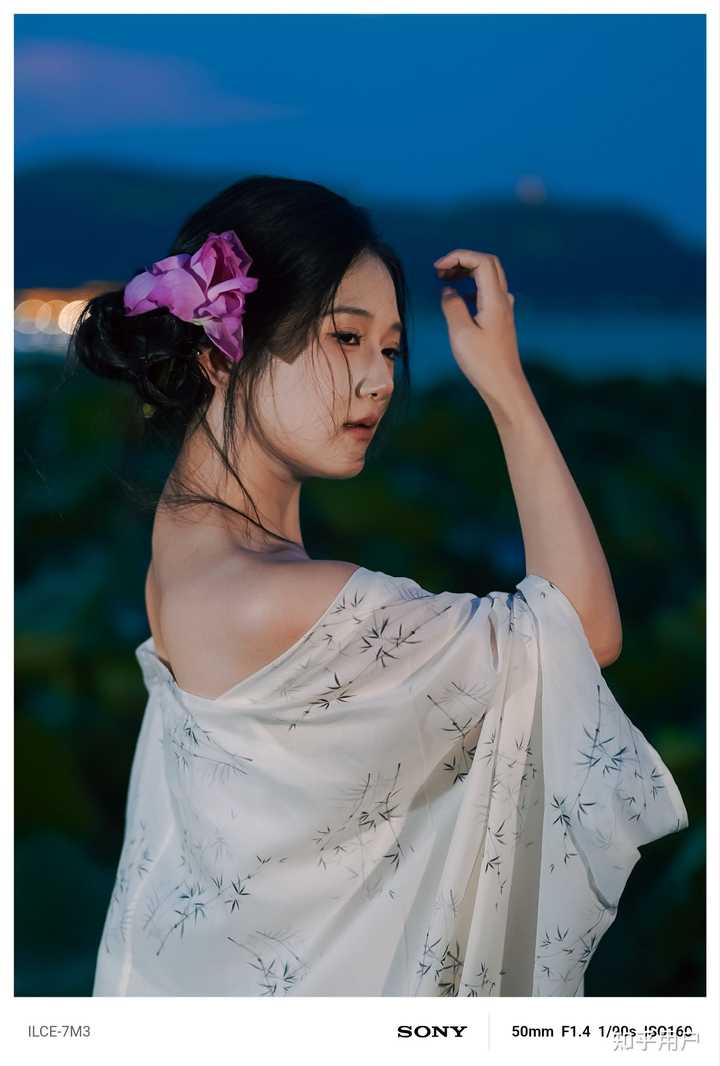 新手入门第一台相机，在索尼A7M4、尼康z5二代、和佳能r62中应该怎么选择？ - 知乎