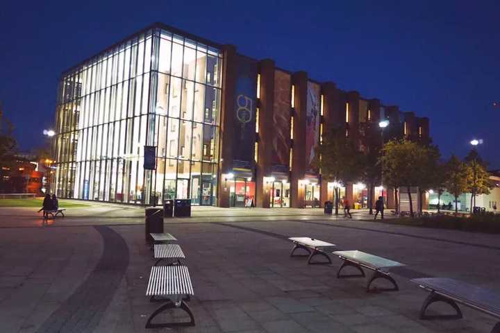 在阿斯顿大学(Aston University)就读是怎么样的一番体验？ - 知乎