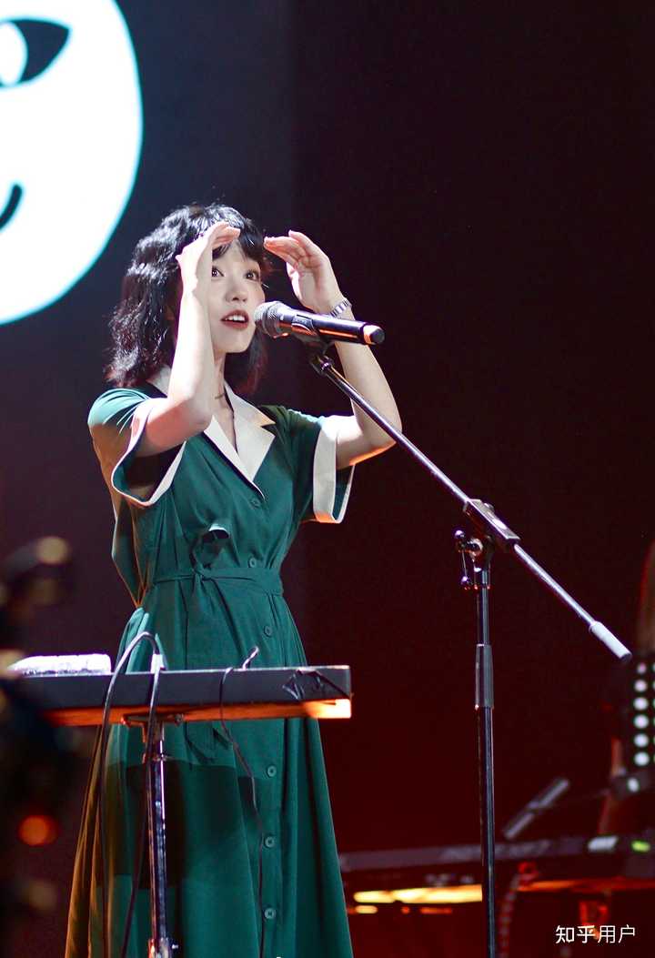 你们怎样评价房东的猫主唱王心怡的颜值呢? - 知乎
