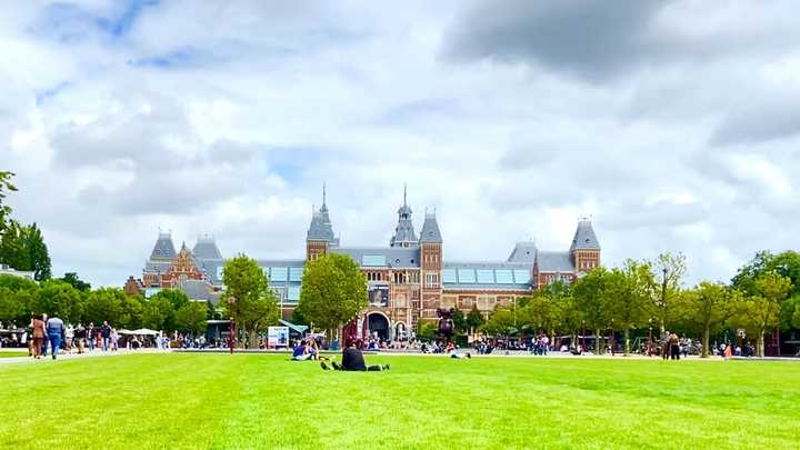 在荷兰留学，学什么专业可以找到工作，留下来的机会大一点。? - 知乎