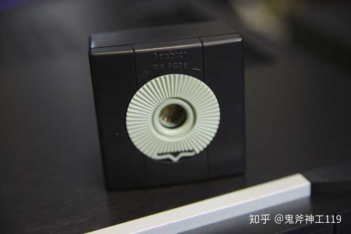 现在音乐发烧友都用什么设备听音乐？ - 知乎