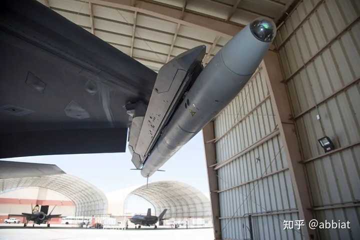 如何评价AIM-132空空导弹? - 知乎