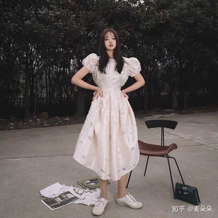 156cm高的女生应该穿多长的裙子呀？ - 知乎