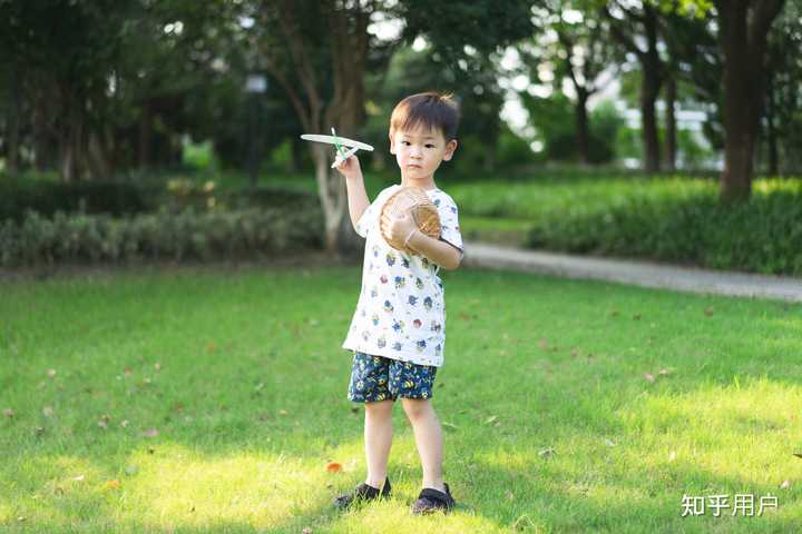 买35 F1.4 GM还是索尼新出的50 F1.4 GM？ - 知乎