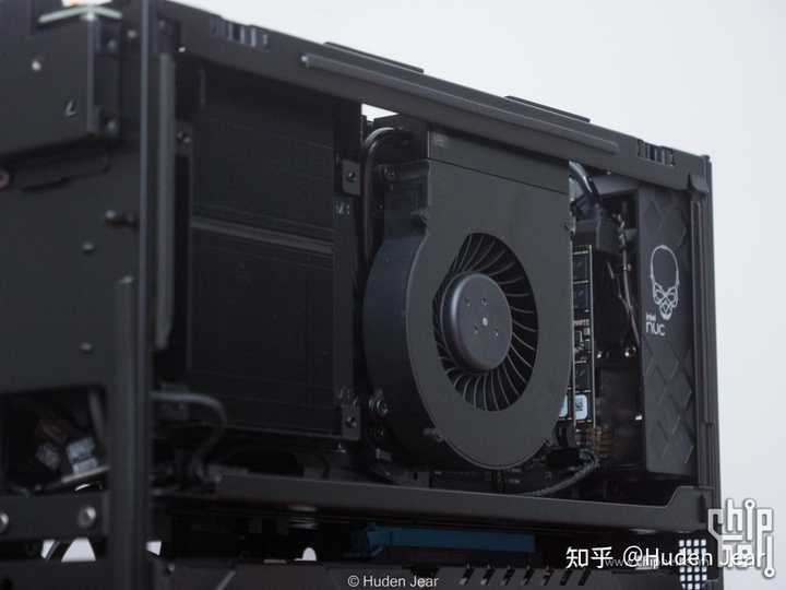 英特尔 NUC 13 Extreme 主机计算模块曝光，该模块都有哪些值得关注的亮点？ - 知乎