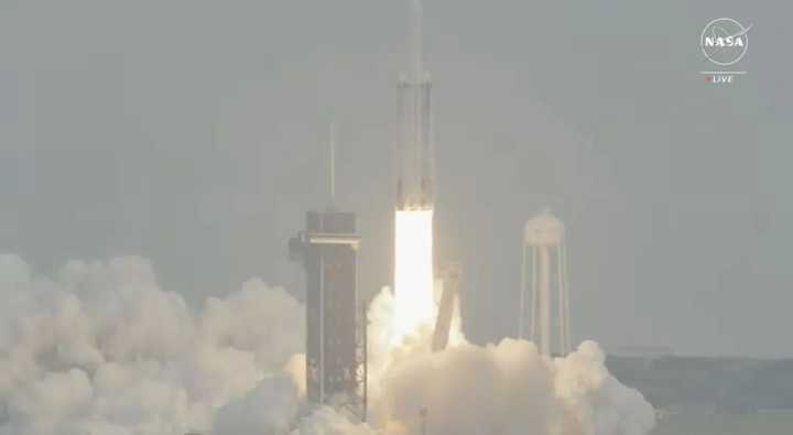 NASA「灵神星」号启程探索同名金属小行星，这对航天业有哪些意义？ - 知乎