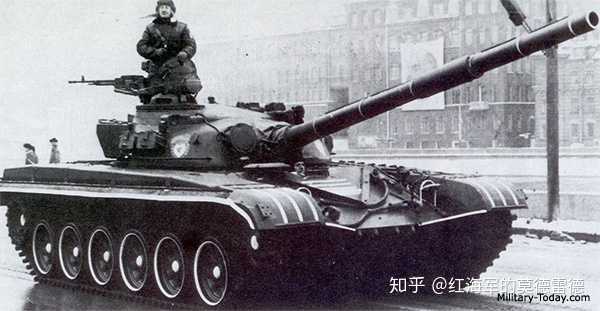 如何分辨T-72M/M1 T-72A T-72B T-72S T-72BM等各种T-72改型？ - 知乎