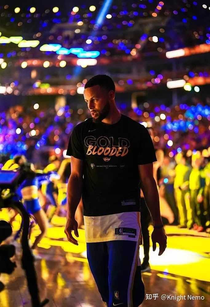 NBA21-22季后赛西决G2，勇士126:117小牛，库里32+8+5，如何评价这场比赛？ - 知乎