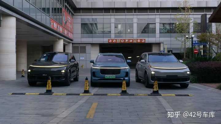 对比理想ONE/L8/L9，三车在配置、空间、性能等方面有何异同？ - 知乎