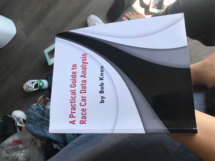 关于赛车驾驶理论和技术，有哪些书可以推荐? - 知乎