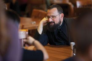 采访美国高中老师Father Paschal：是老师，也是神父 - 知乎