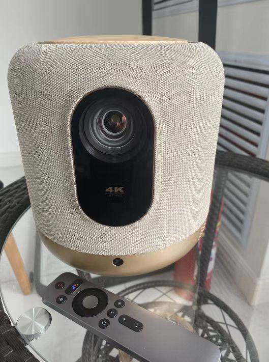 极米RS Pro2|跨年礼物，送它我觉得比送极米RS Pro2更适合！ - 知乎