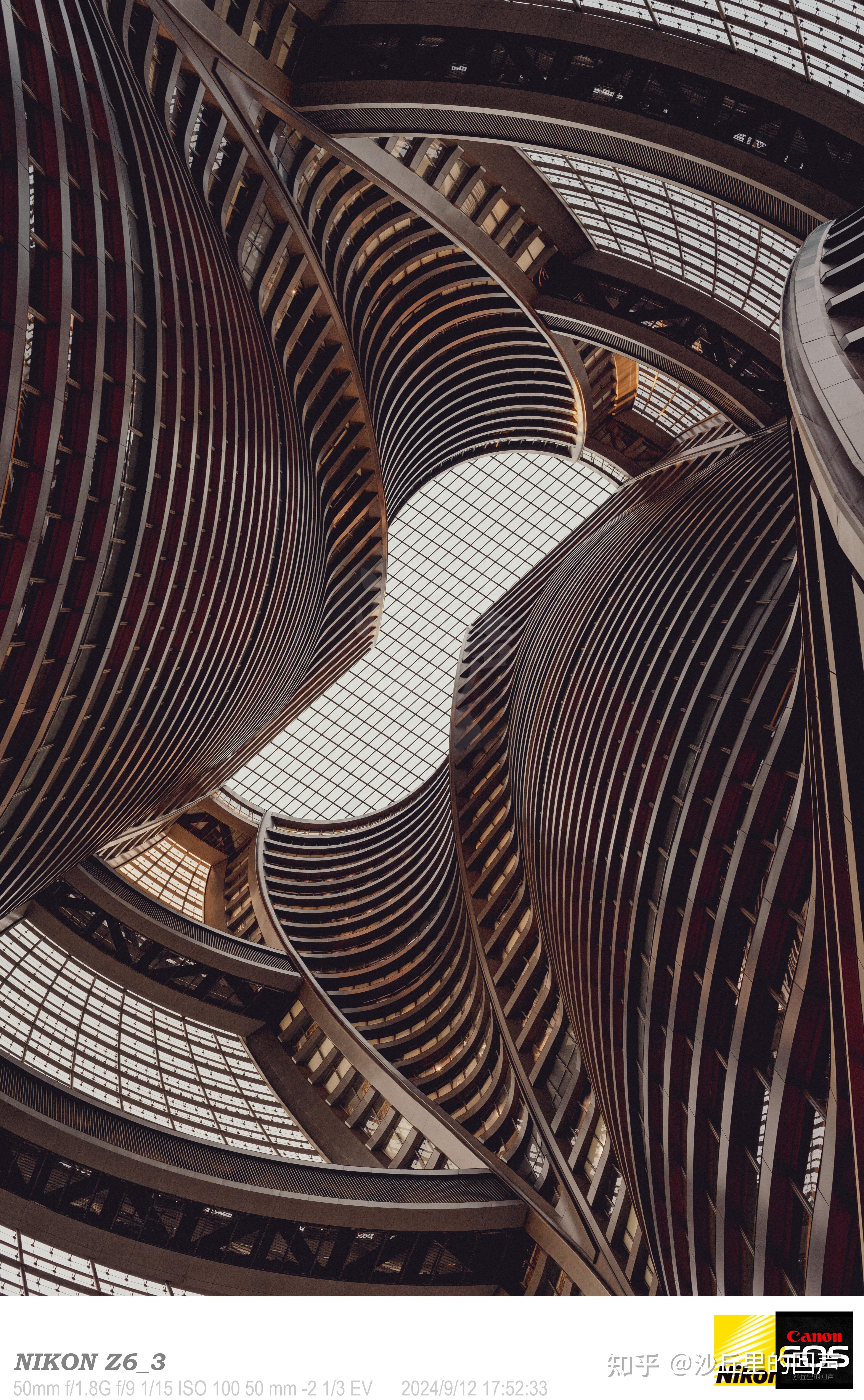 新手小白，2W到头的预算，是选z502还是z52？ - 知乎