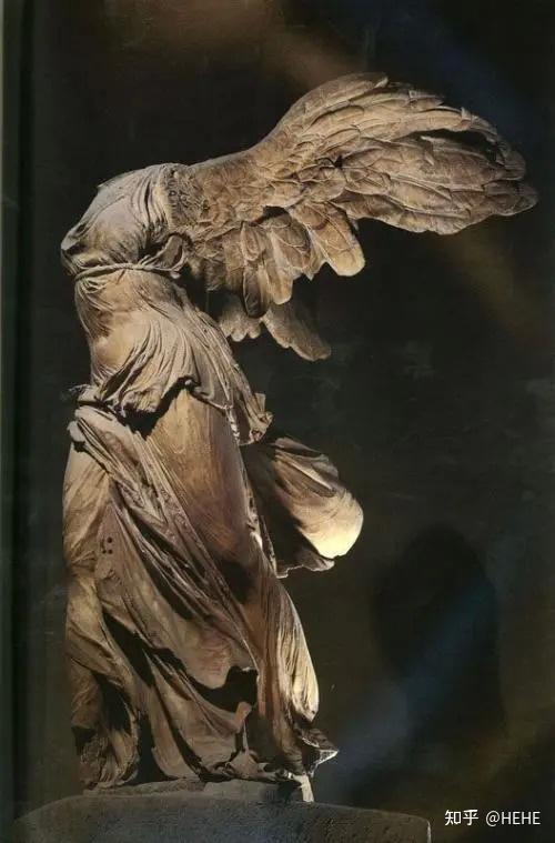 带你欣赏卢浮宫镇馆之宝——胜利女神像 - 知乎