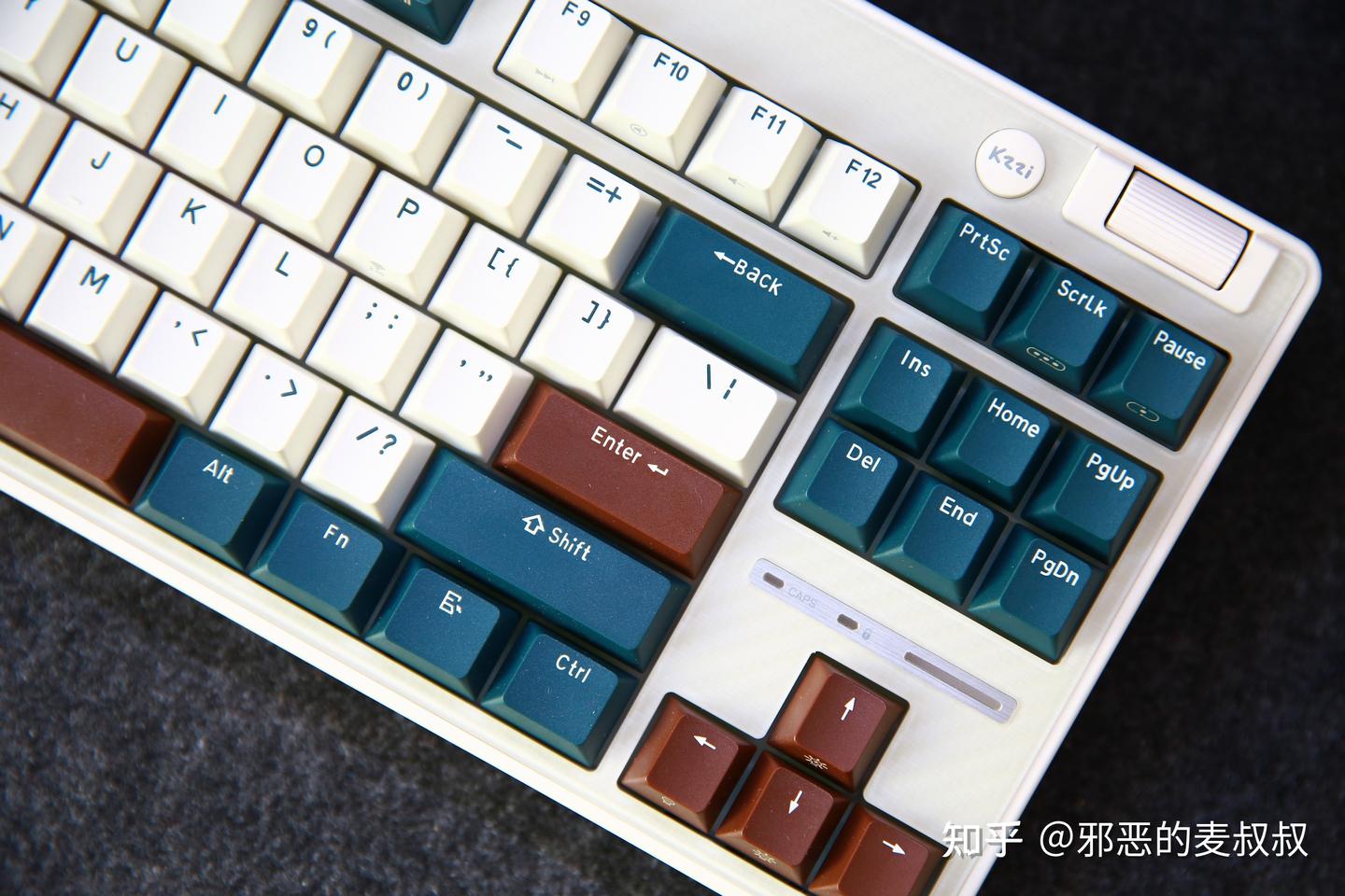 珂芝胶坨坨K87评测：百元价位的机械键盘之光？