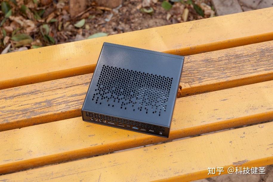 既能游戏又能AIO的家用小主机——铭凡MS-A1开箱体验 - 知乎