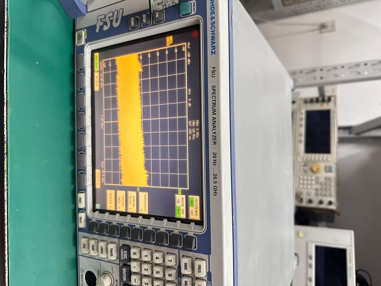 罗德与施瓦茨 FSU26 频谱分析仪秋仪 - 知乎