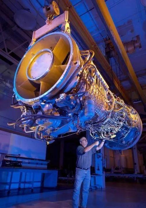 追赶欧洲的MT30，中国CGT40，世界第一，到底有多强悍？ - 知乎