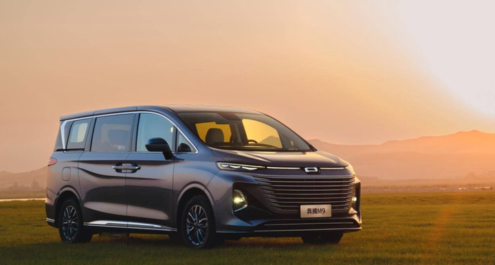 中大型MPV之间的对决，别克GL8对比奔腾M9谁才是全能MPV? - 知乎