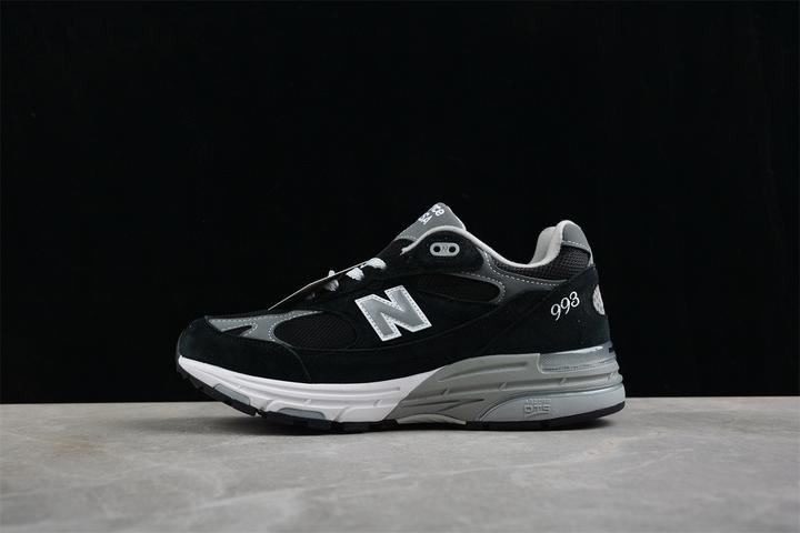 新百伦 New Balance Made In USA M993 美产复古跑步鞋MR993BK - 知乎