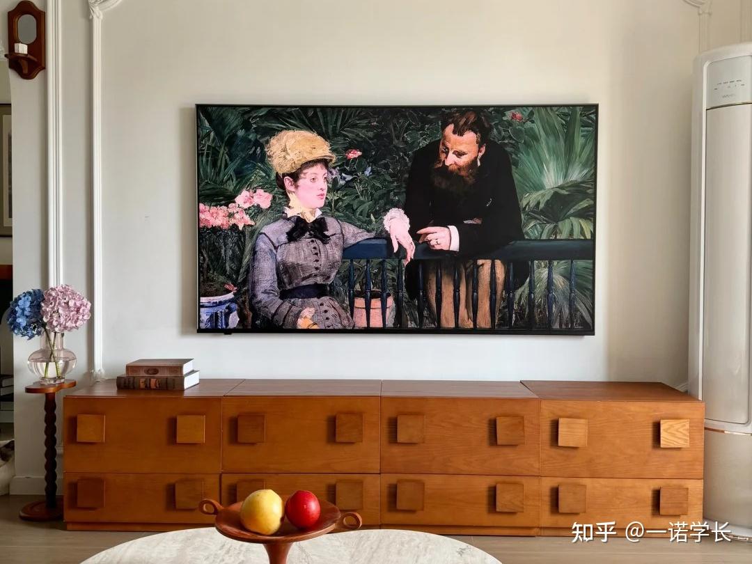 创维新一代壁纸电视 A7E 系列测评：打破传统，超薄无缝贴墙无反光，护眼 Mini LED 全家共享 - 知乎