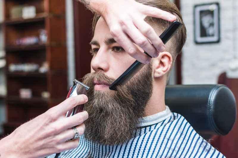 The Clerk Grows a Beard - 知乎