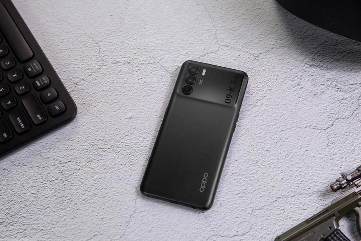 12+256G从2499来到1889，6400万三摄+60W+120Hz，OPPO K9 Pro退场 - 知乎