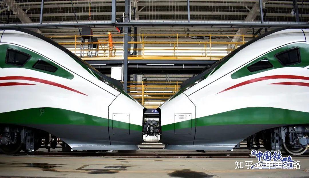 新型CR200J复兴号动车组到底长啥样？ - 知乎