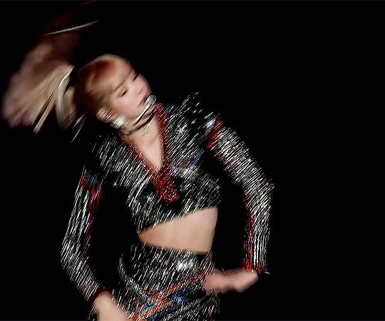 全球人气女王｜凭什么是Lisa，红遍全世界？! - 知乎