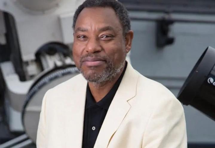 他山石智库专家——德里克•皮茨（Derrick Pitts） - 知乎