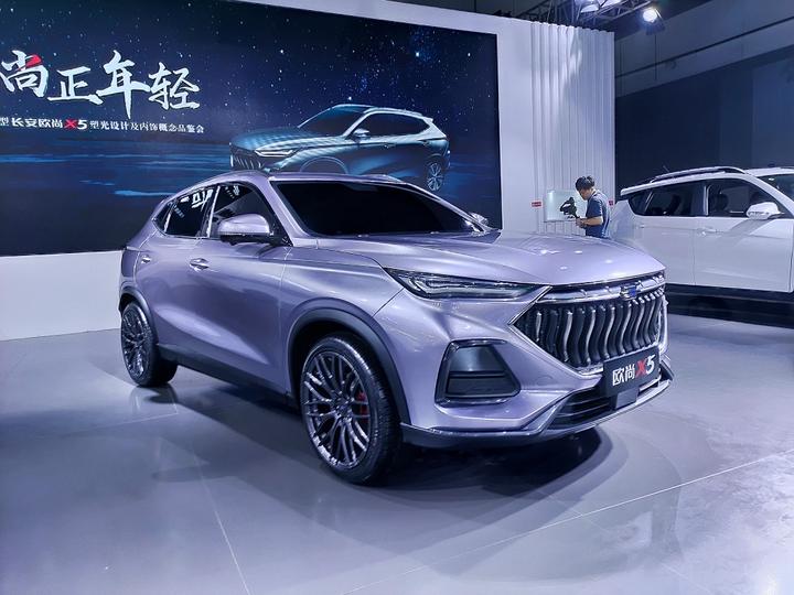 2020成都车展丨搭载蓝鲸NE 1.5T发动机 长安欧尚X5正式亮相 - 知乎