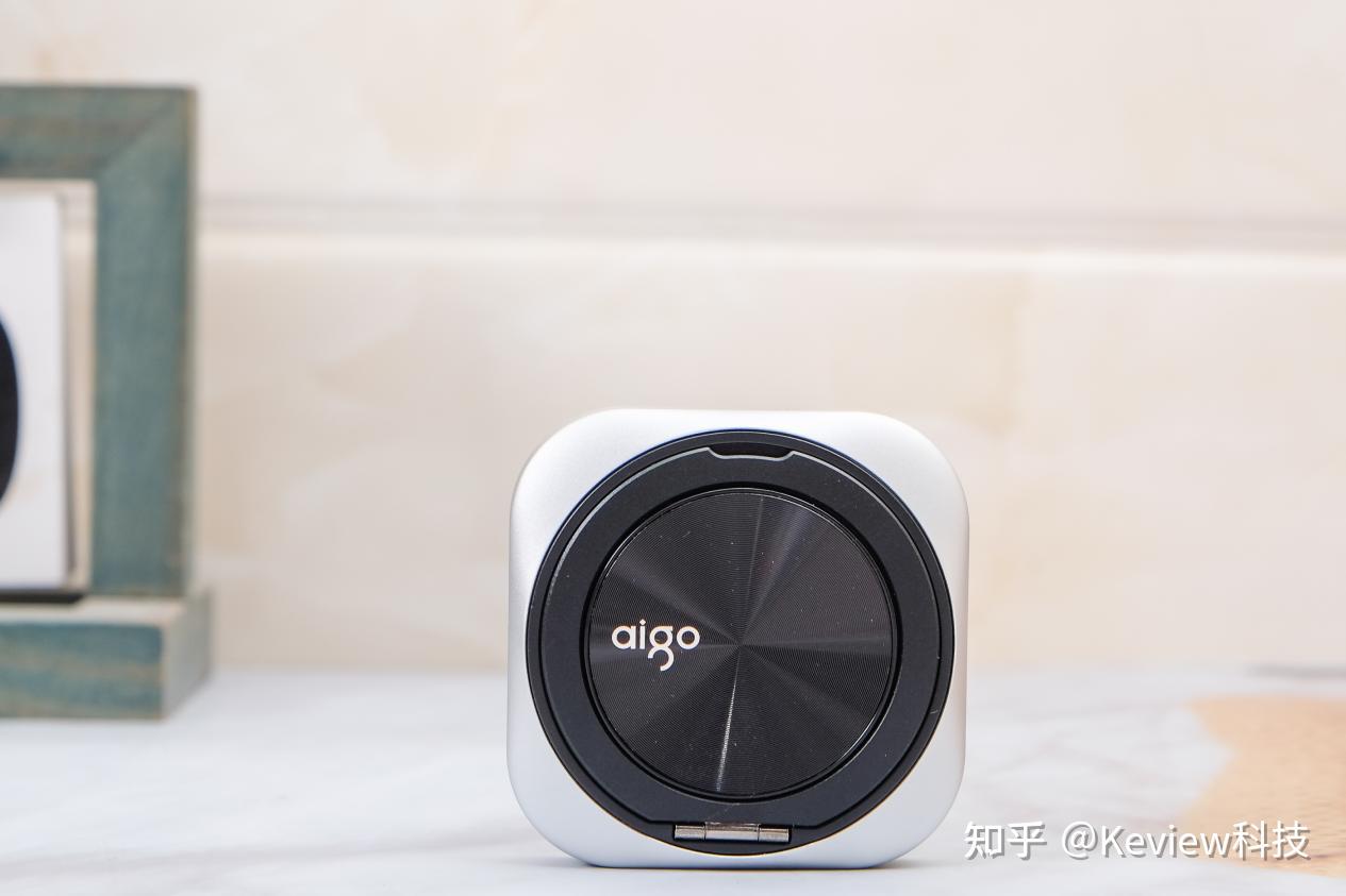 aigo P5磁吸移动固态硬盘测评：速度与便携的完美融合 - 知乎