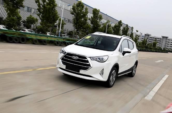 新车 | 小型SUV王者归来 第三代江淮瑞风S3成都车展首秀 - 知乎