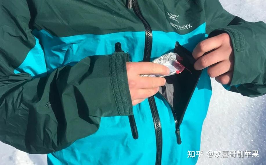 2025年3月滑雪攻略（586）最佳滑雪服评测01： 始祖鸟Arc'teryx Alpha（3.24更新） - 知乎