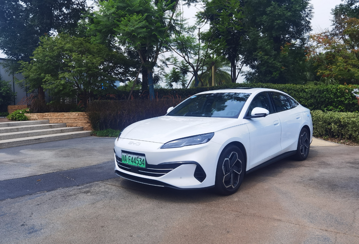 比亚迪海豹06 DM-i和海狮07EV成都上市，试驾发现能耗真的很低 - 知乎