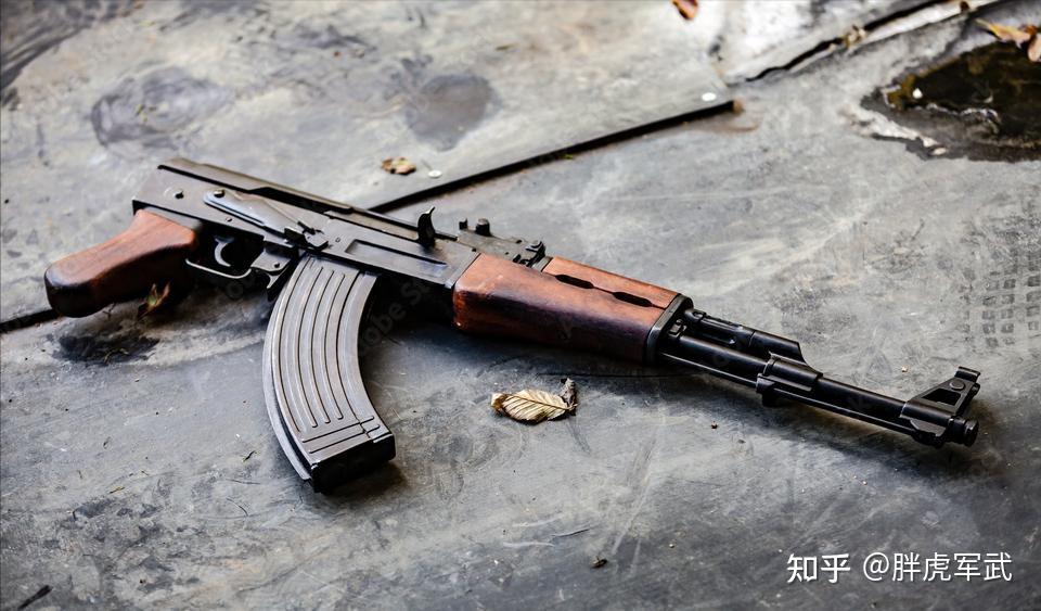 AK-47：一把标志性和广泛使用的突击步枪 - 知乎