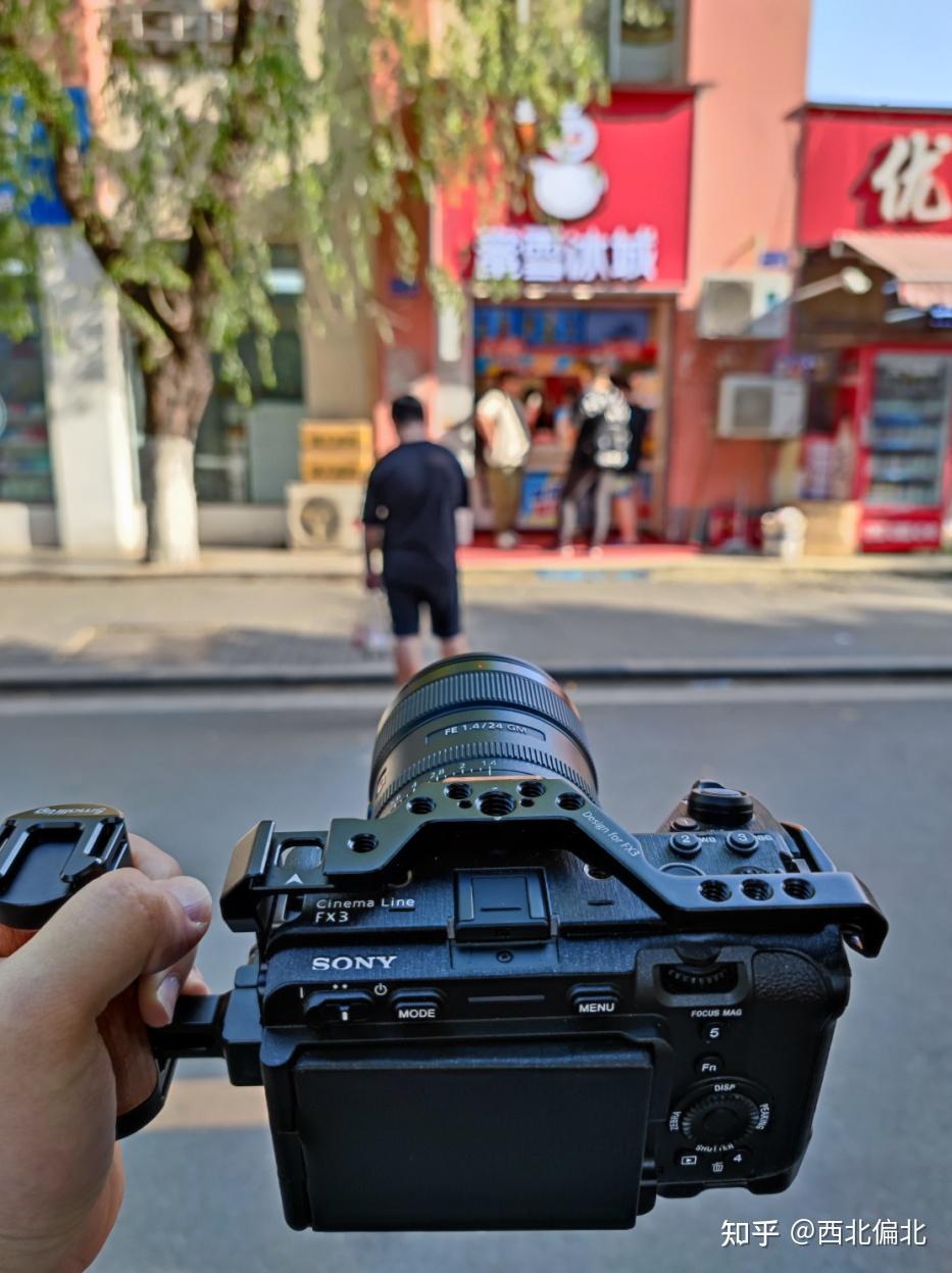 fx3和a7s3怎么选择？ - 知乎