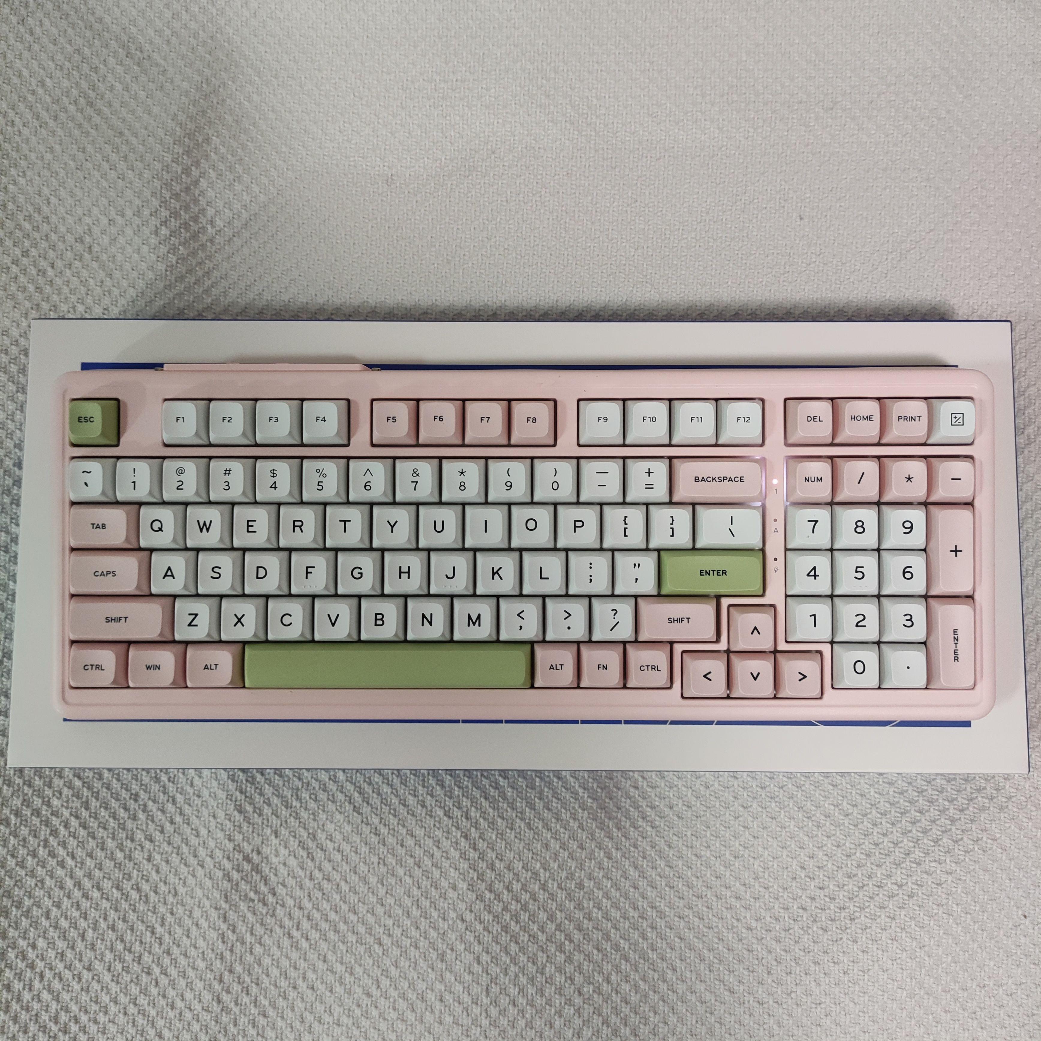 办公高效游戏畅玩，性能颜值双巅峰！阿斯盾H98机械键盘深度评测！ - 知乎